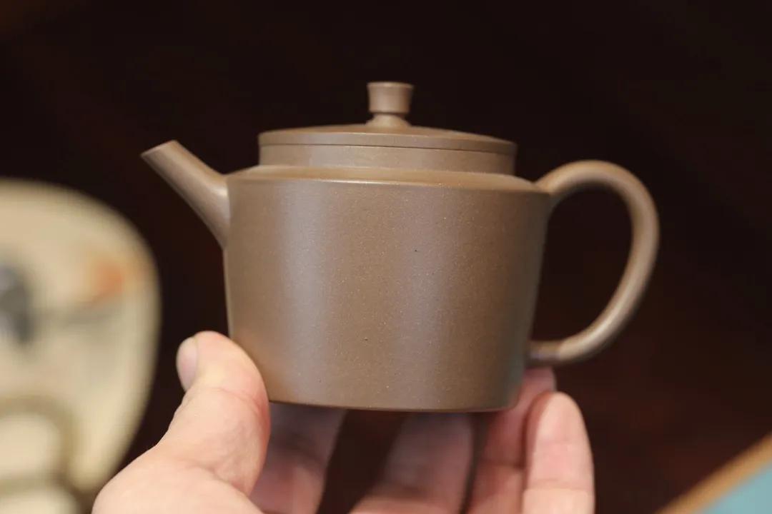 Take a look at the whole hand pot, make a comparison, and look at the ...