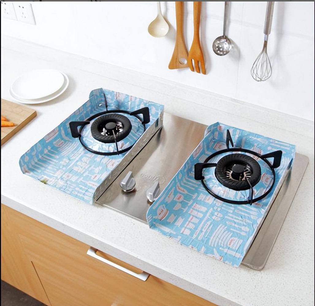Pasting a few paper towels on the gas stove is so effective that 9 out ...