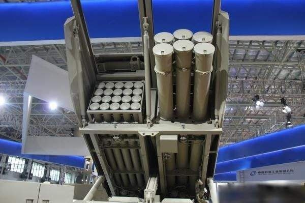 SR5 multi-barrel rocket system, capable of launching 122/220mm and ...