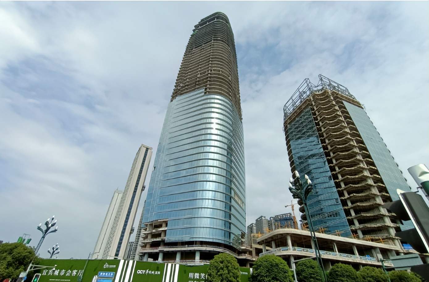 288 meters high!The tallest skyscraper in southern Sichuan - Yibin ...
