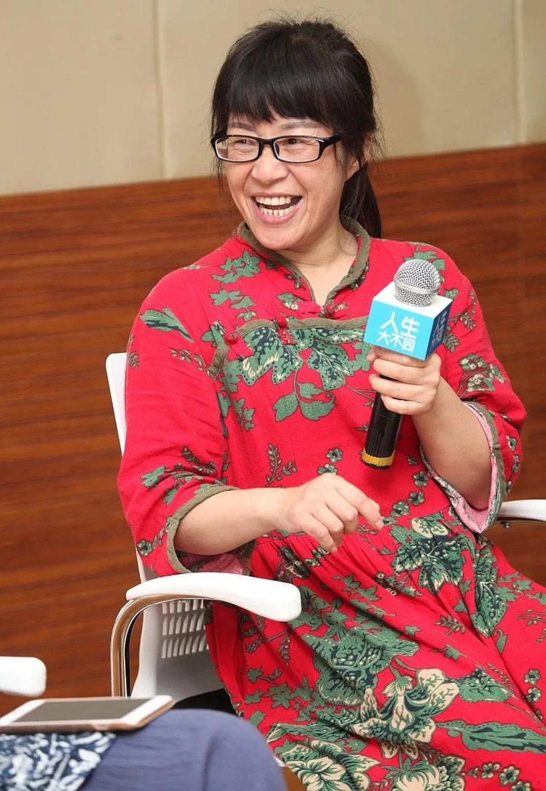 In Yu Xiuhua's fourth poem to Li Jian, she is so infatuated - iNEWS