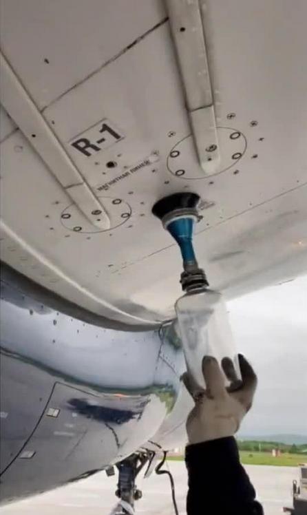 Aircraft fuel tank with turbocharger, performance analysis of inerting ...