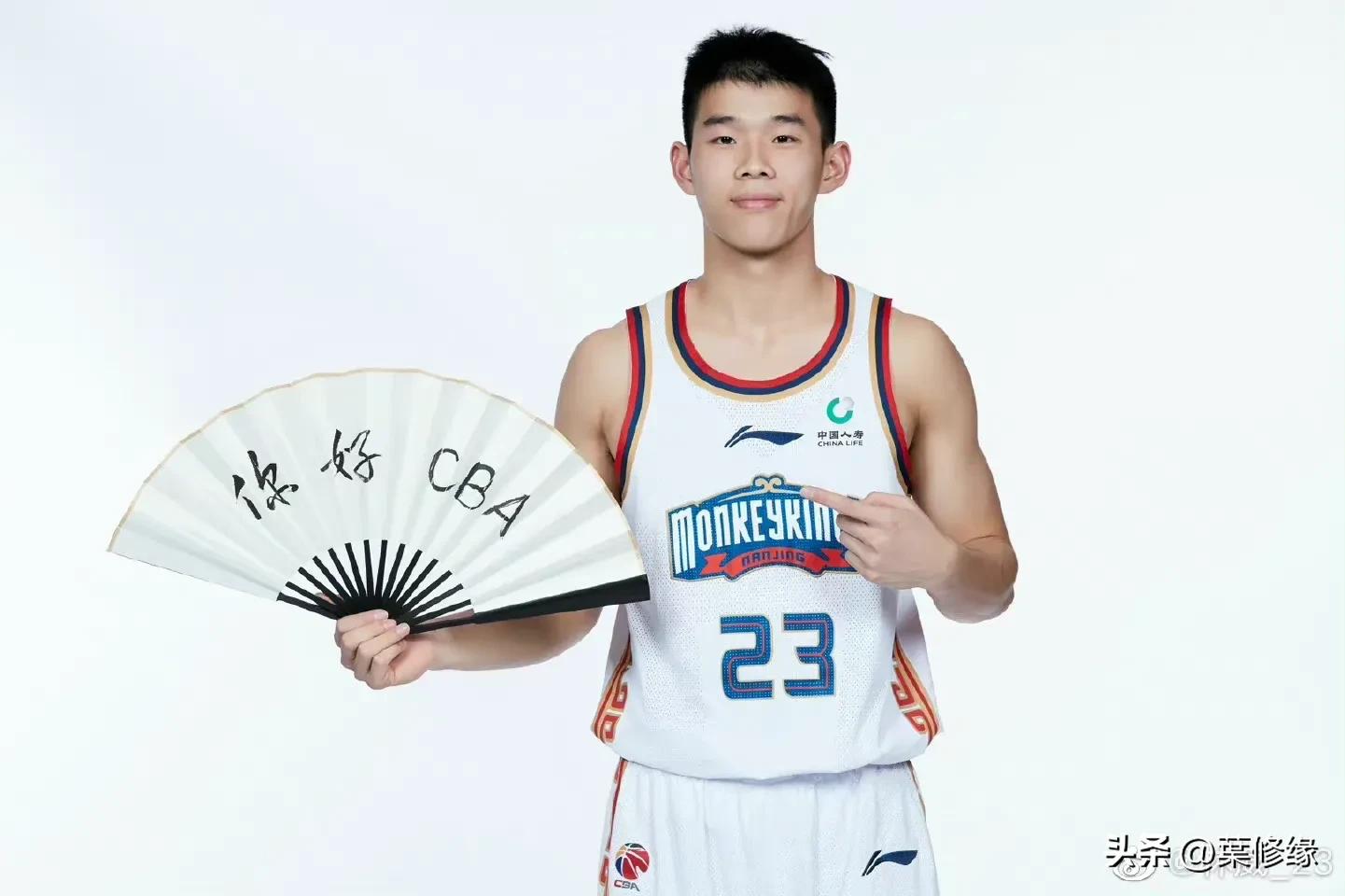Lin Wei has excellent psychological quality, I think he has a chance to win the Rookie of the ...