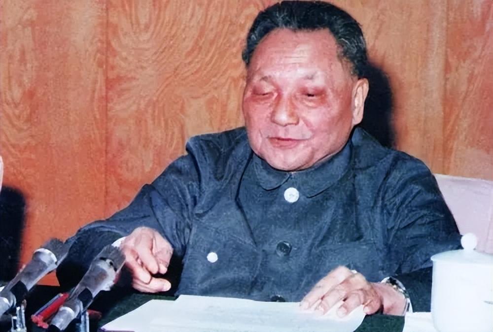 Deng Gong cultivated two successors, why Jiang Zemin was chosen in the ...