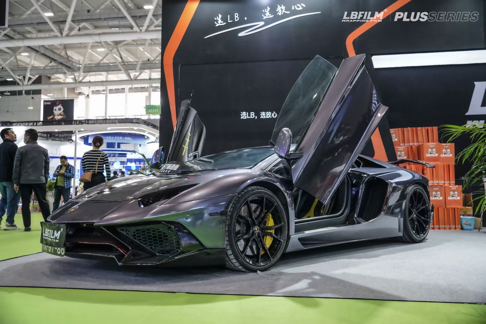 Lamborghini LB color change film Antarctic Star Blue, a new color is ...