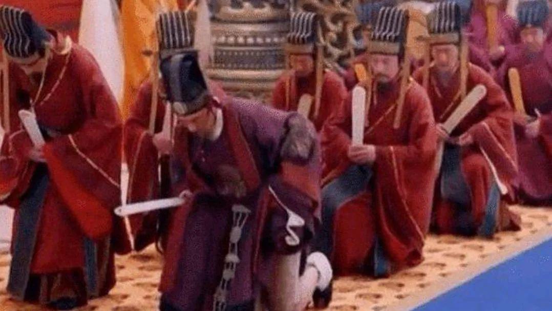 When the throne accidentally fell to Emperor Wen of the Han Dynasty ...