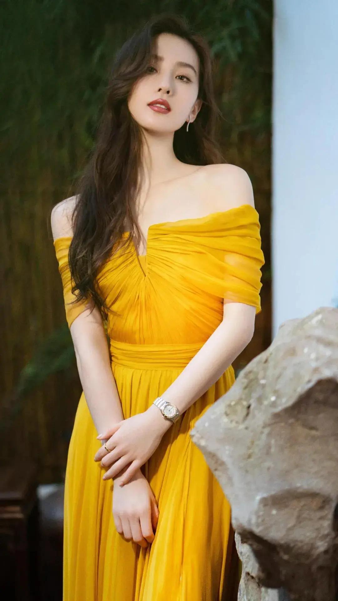 Shi Zhaohui's poems Shi Shishi is drunk in dreams, the heart is sweet ...