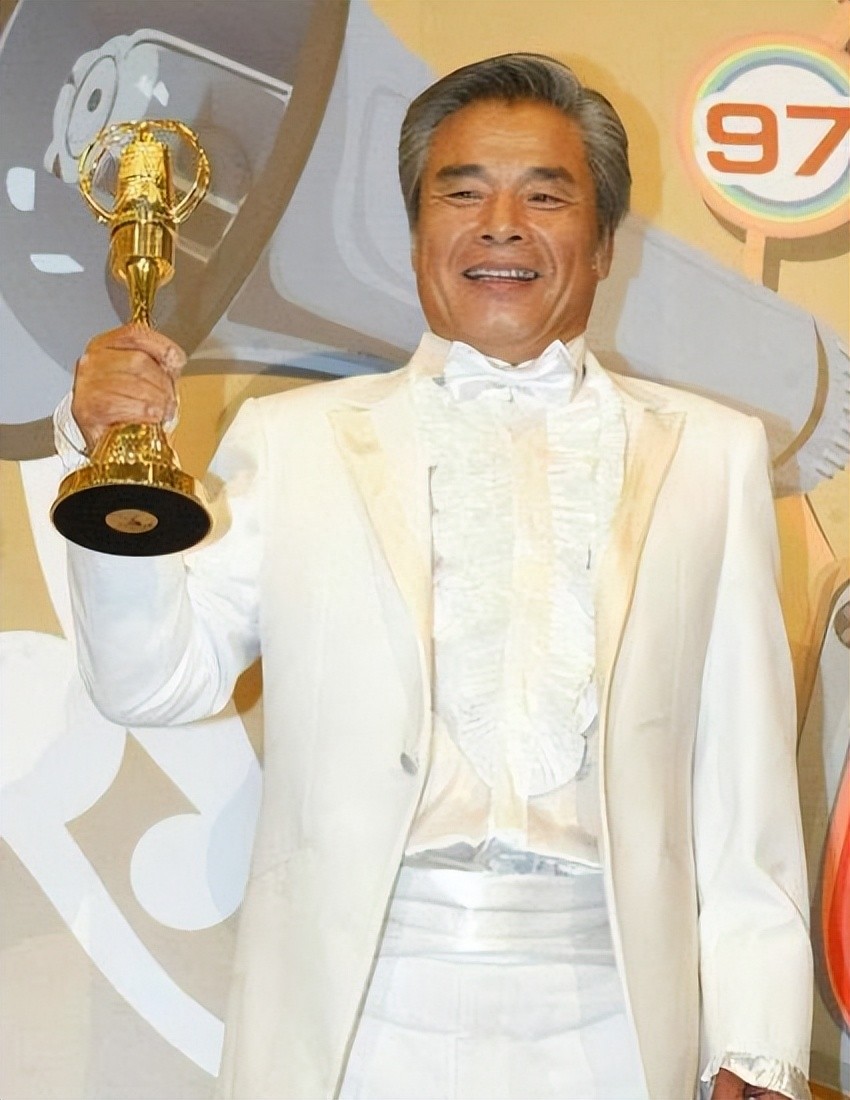 Three wives and four concubines live in the same house, living in ...