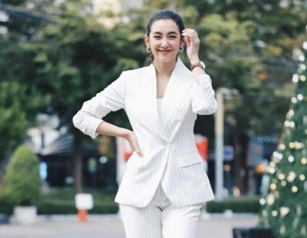 There is a kind of breakup called Thai male star Weir has not changed much, while Thai female ...