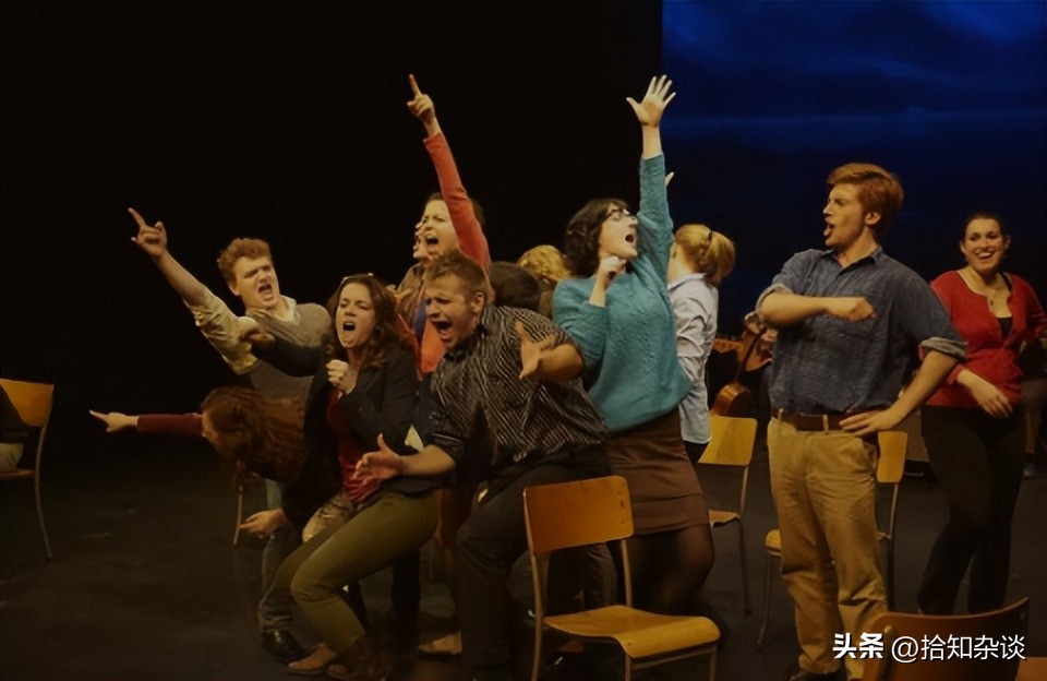 In the musical "John & Jen", what are the characteristics of Jen's ...