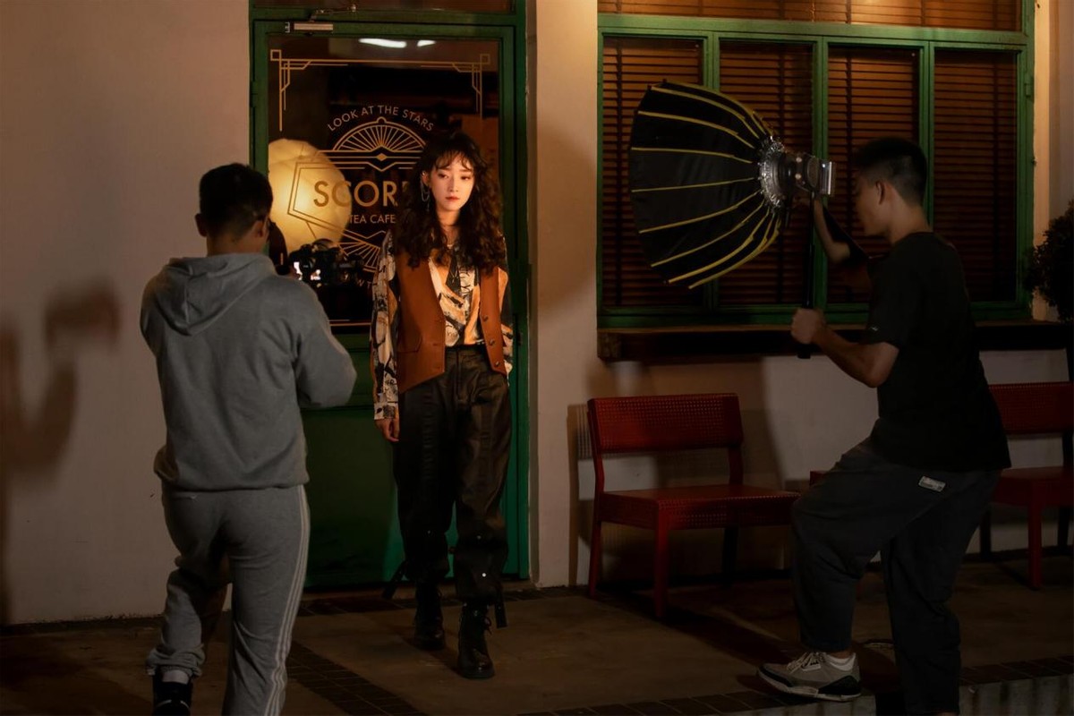 Play with photography lighting! Teach you a trick, use artificial light ...