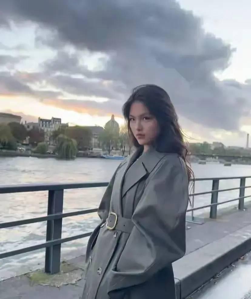 Wang Shiling's 15th birthday, Li Xiang and Wang Yuelun sent their best ...