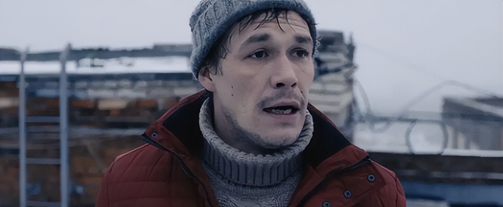 "The Fool in a Dangerous Building": Exploration of Fragile Humanity and ...