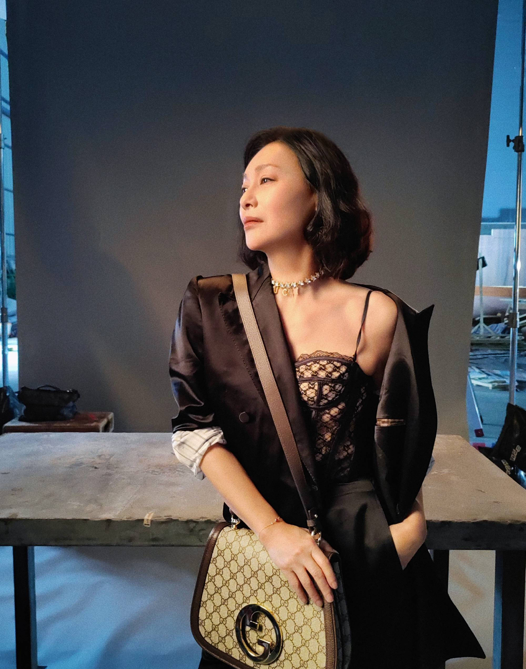 Hui Ying's sexy photos attracted fans rainbow farts, online humorous ...