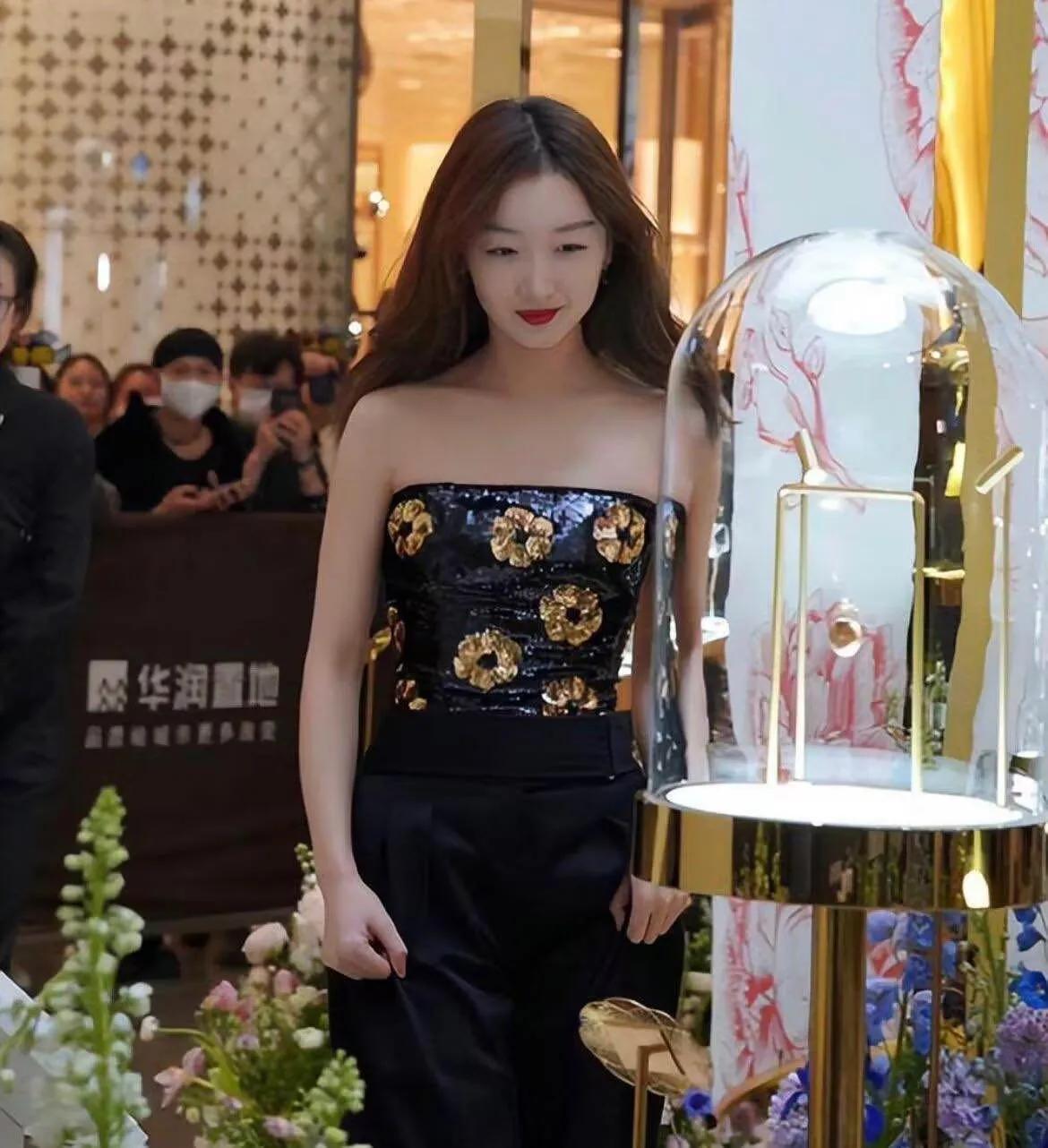 Zhou Dongyu - iMedia