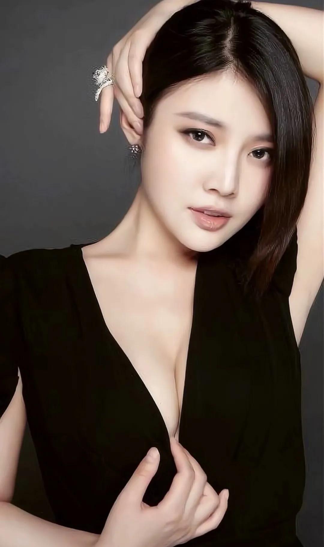 #Perfect Body Liu Yan, Xu Dongdong, Fan Jinlin - iNEWS