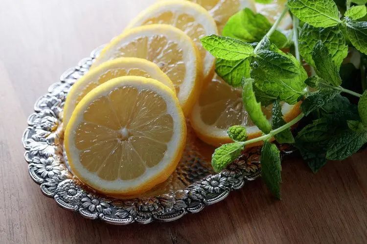 Lemons can kill 12 types of cancer, ten thousand times stronger than ...