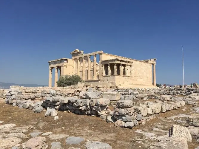 Ancient Greek Civilization: The Rise and Fall of the Minoan ...