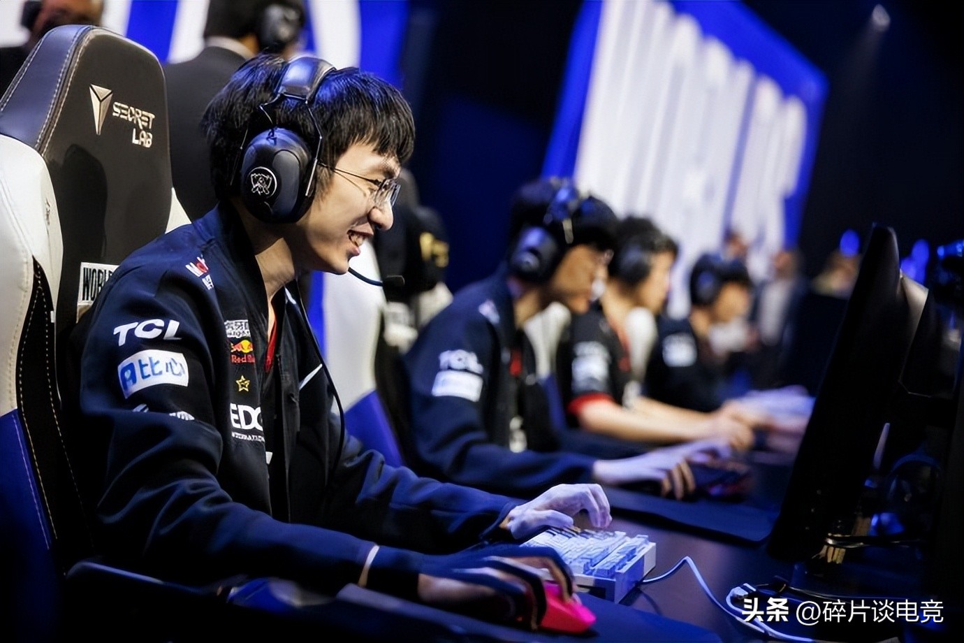 S12 Group Stage: Group A is three-legged, and Group B is JDG - iNEWS