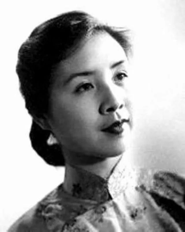 Mr. Zhao Qing, a famous performing artist and consultant of the Chinese ...