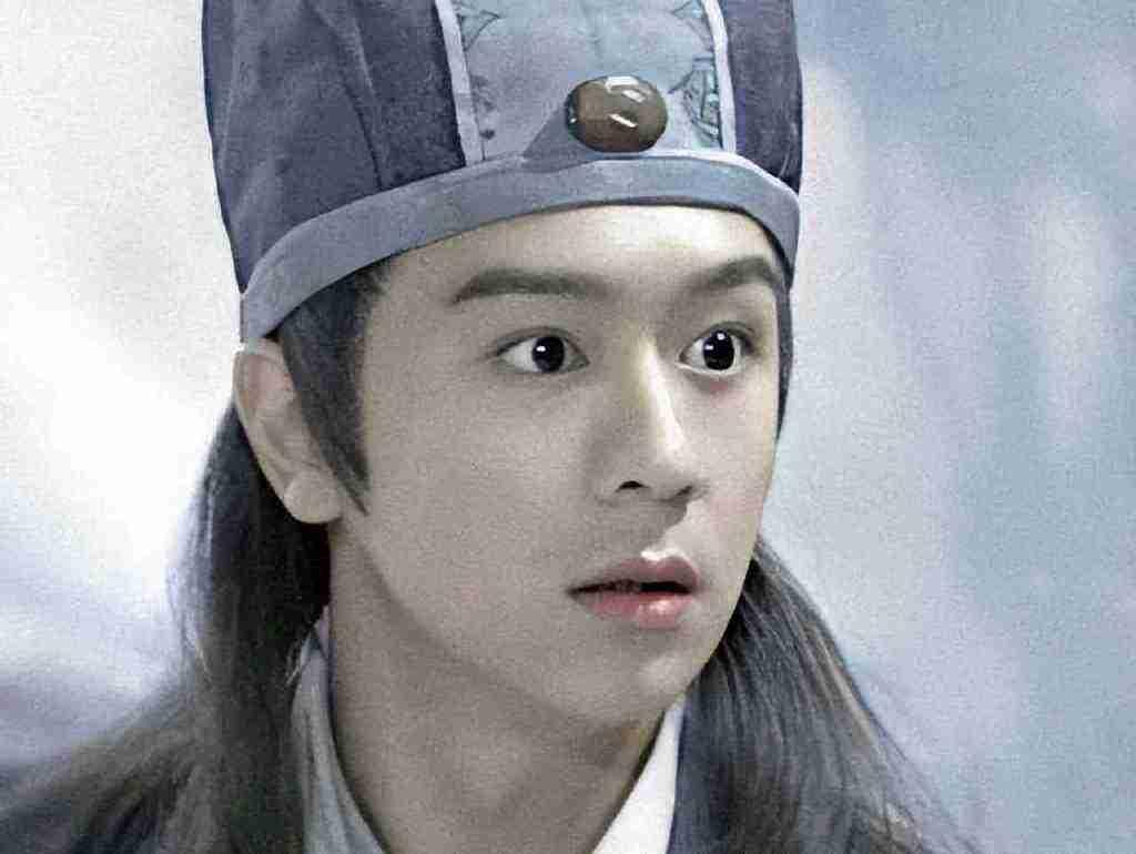 Chen Haomin admits to plastic surgery, the style of painting gradually ...