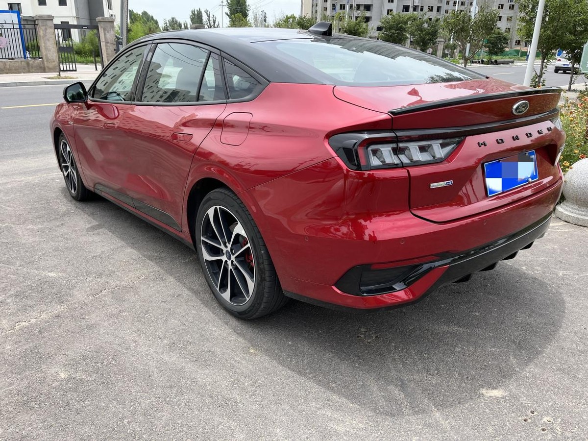 #Super healing summer moments#Traveling Keyuan with girlfriend and her classmate - iNEWS