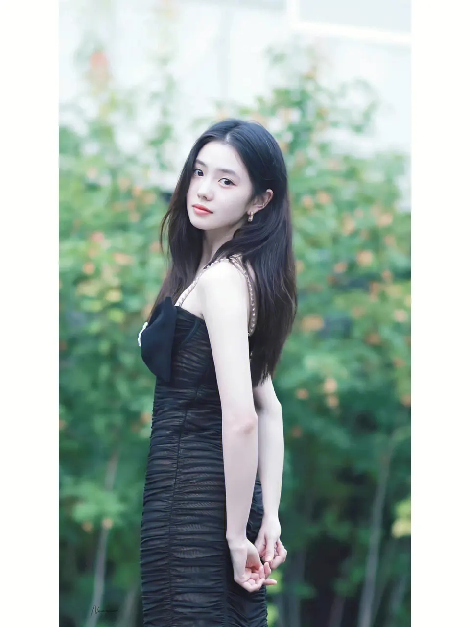 New fashion icon! Liu Haocun is as pure as his first love on campus ...