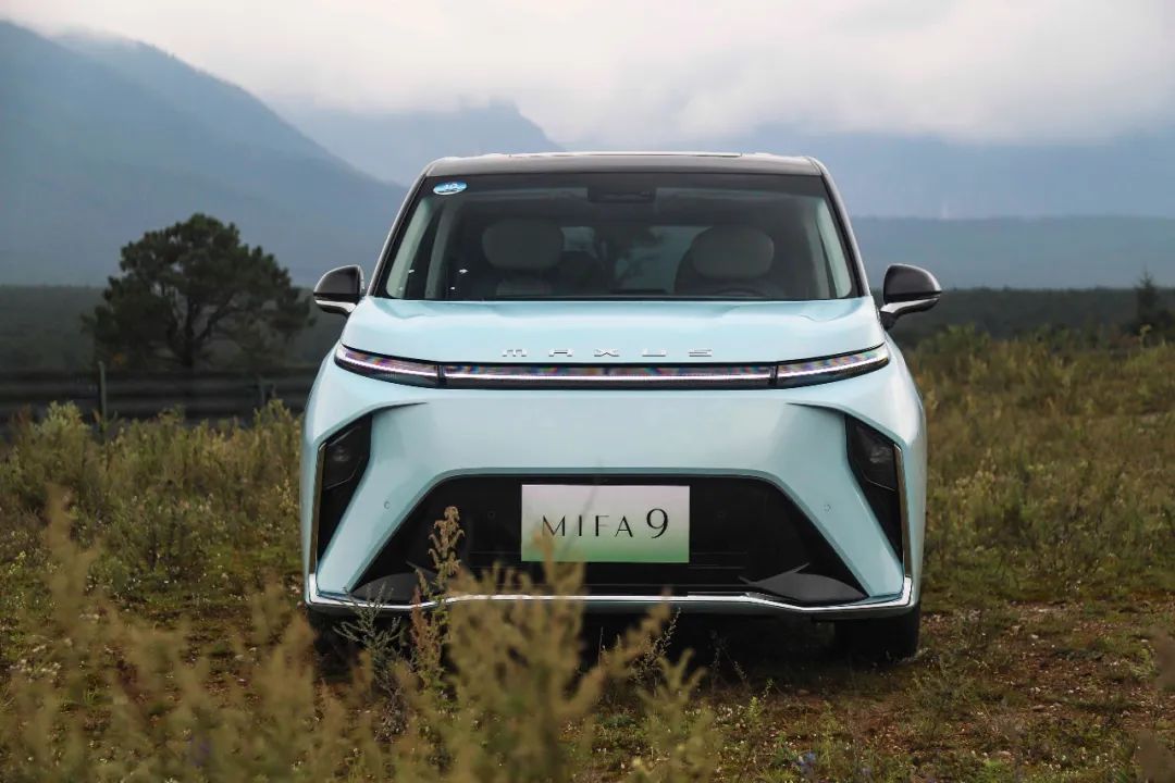 "First Test", a pure electric MPV that allows the third row to sit up ...