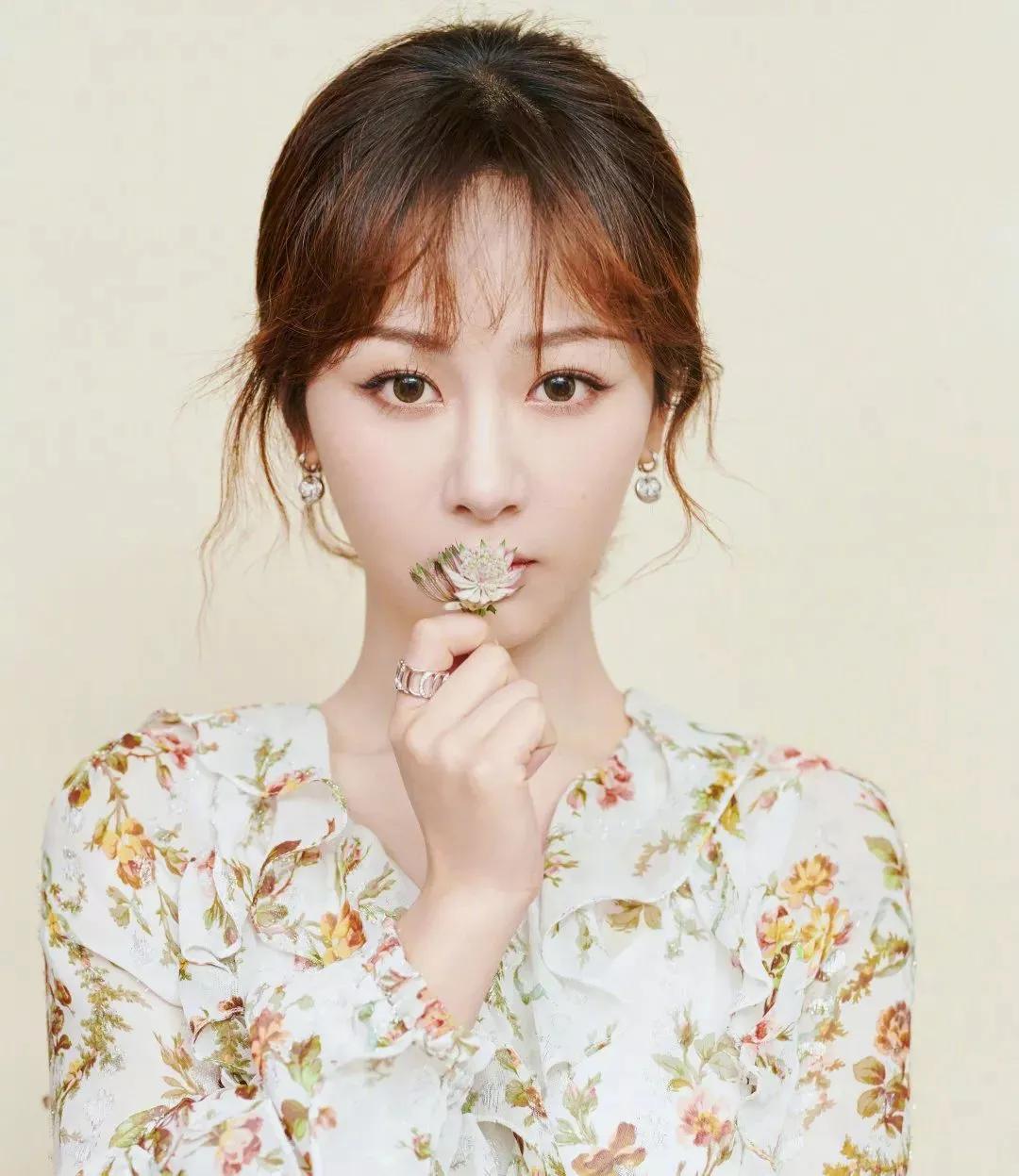 Little gossip, Yang Zi, Liu Xueyi, Yang Mi, Yang Chaoyue, Hu Xianxu - iNEWS