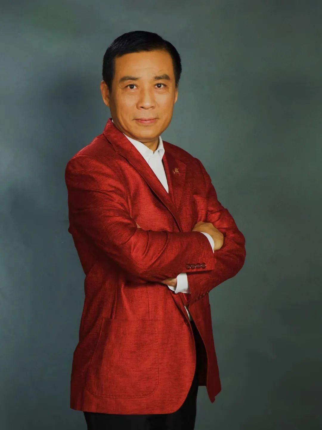 Director Jiang Ping: Red Movies, Screens Past and Present - iNEWS