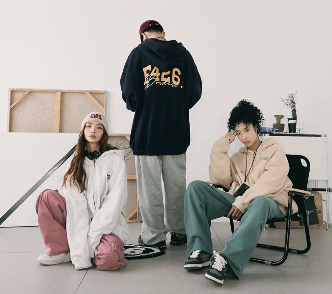 Douyin's popular fashion brand F426 signed a contract with Zhiyi ...