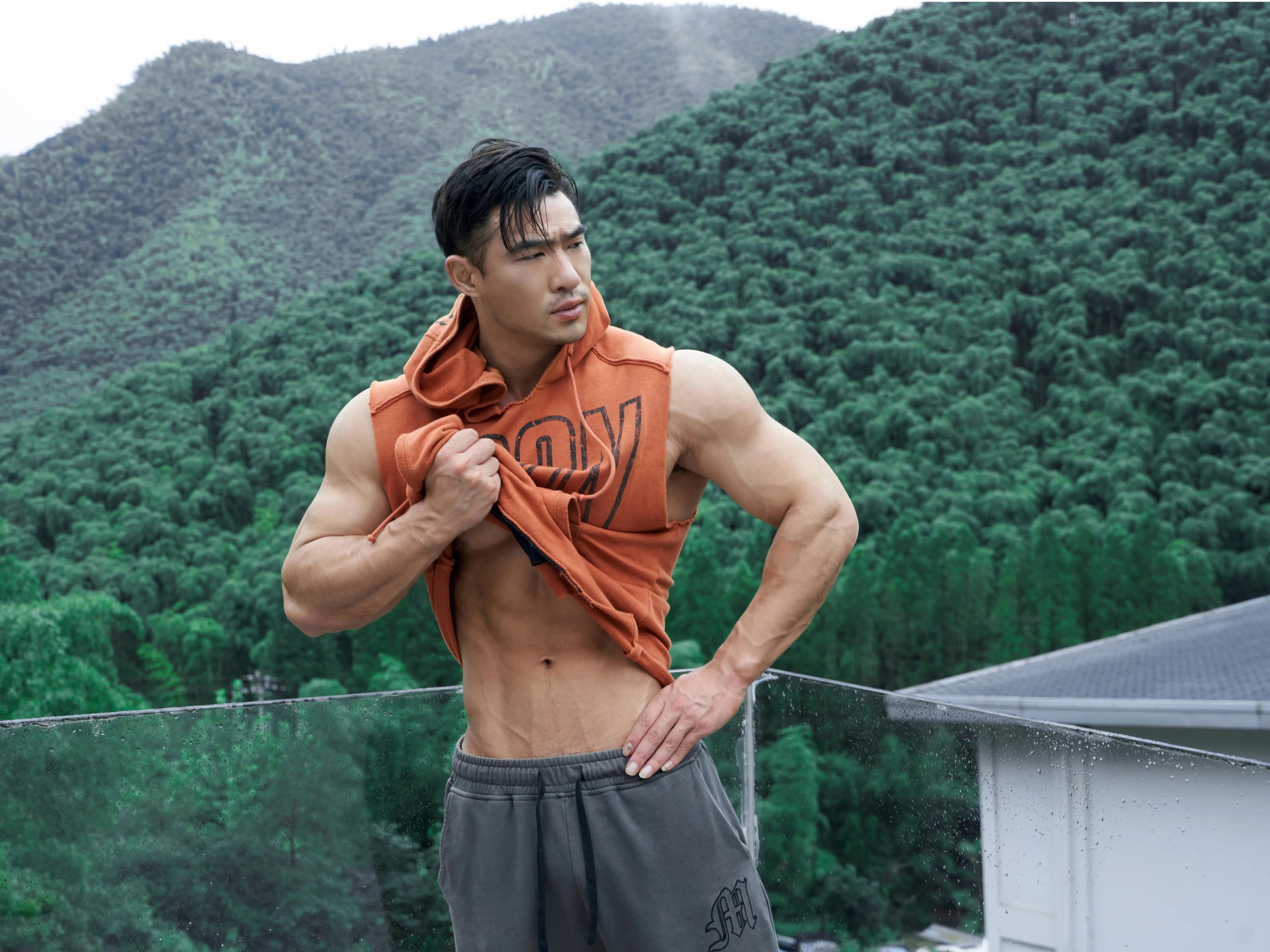 HORMONE Magazine Issue 06 Big Hada Ba "Unseen" (with highlights) - iNEWS