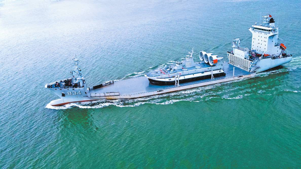 Transport 10 armored vehicles at a time, and the domestic "Bison" will ...