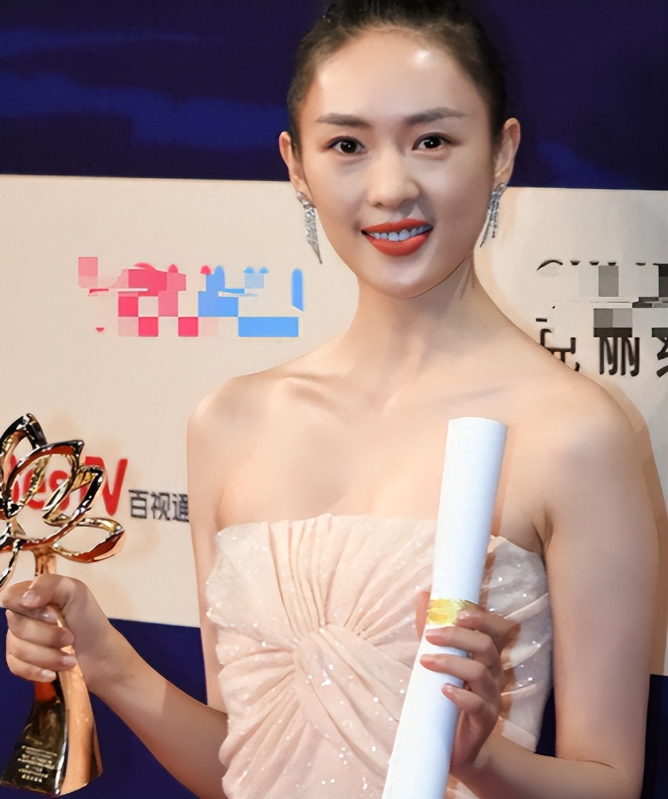 Capital tycoon Wang Ran: At the age of 51, he married Tong Yao, who is ...