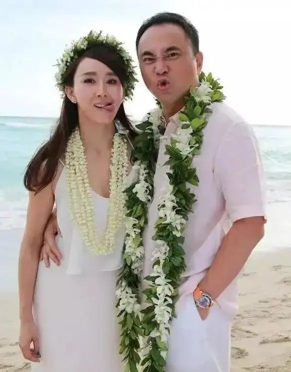 The first cross-border marriage of Chinese Malaysian Datin Hu Jing: You are the richest man, and ...