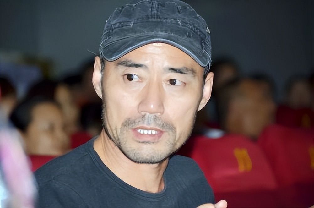 From top bands to street stalls, Xuri Masculine has been reduced to ...