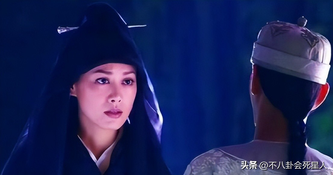 Acting as a couple many years ago, now acting as a mother and son!7 ...