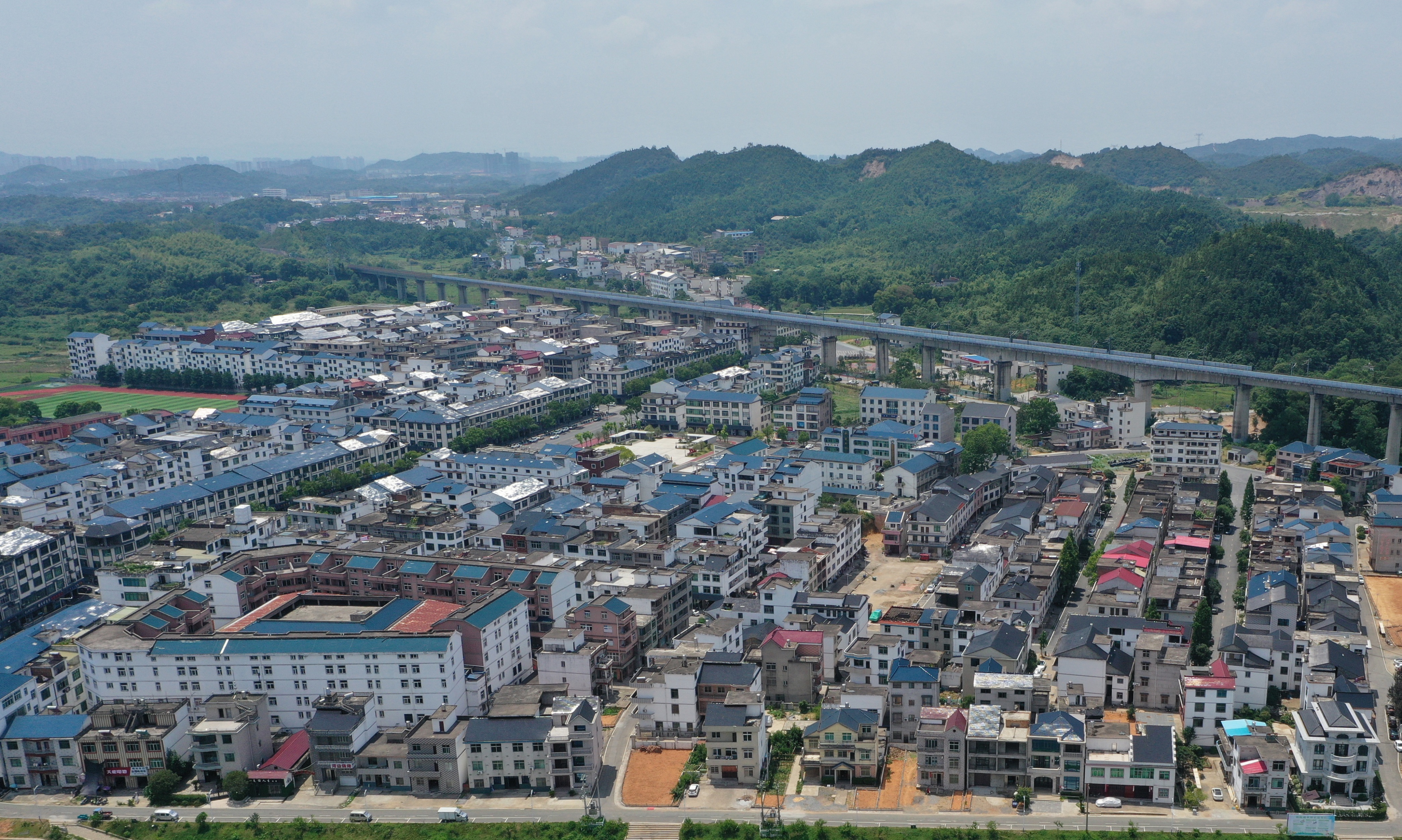 Shangrao Guangxin: Beautiful Huanggu Town - iNEWS
