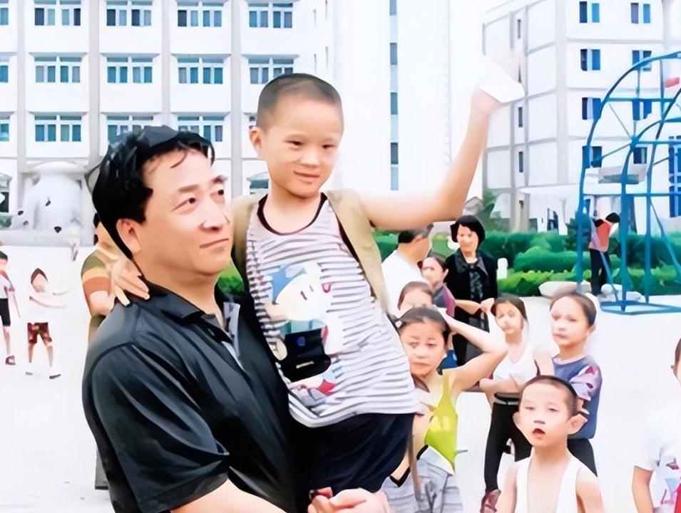 24 years have passed, Jiang He, the orphan who said he would die for ...