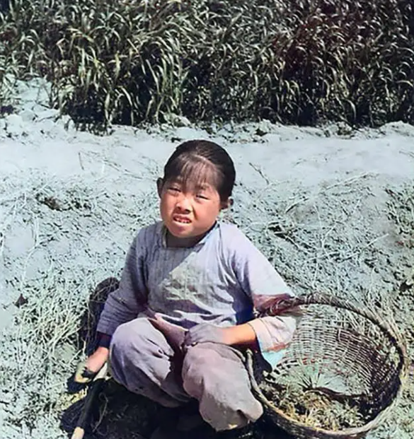 Guo Rong, the prototype of Li Xiangxiu in "The Gate of the Mansion ...