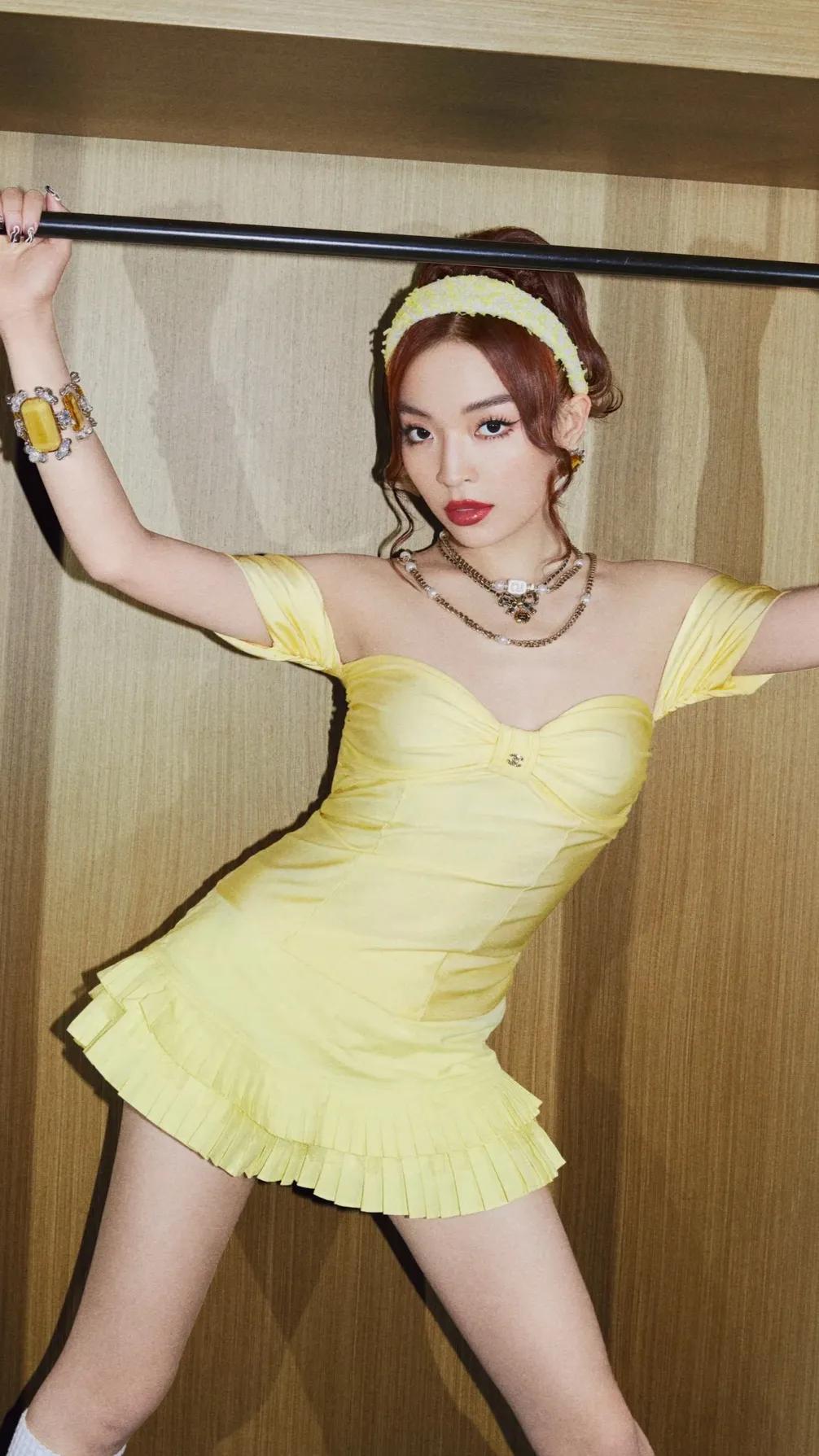 Rapper.VaVa Photobook - iNEWS