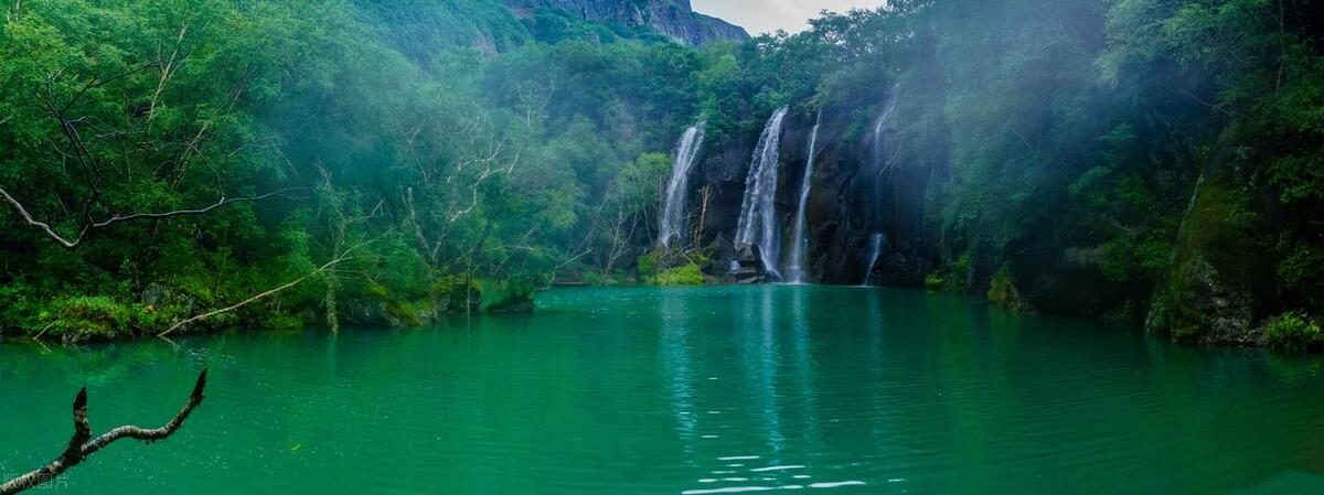 These four summer resorts have beautiful scenery. Take the whole family ...