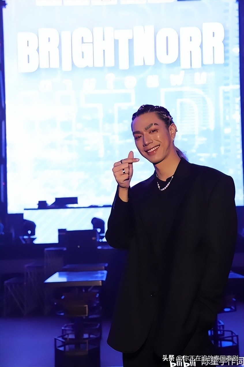 The first meeting of Brightnorr in the Thai drama world turned into a wild boy: Bright was ...