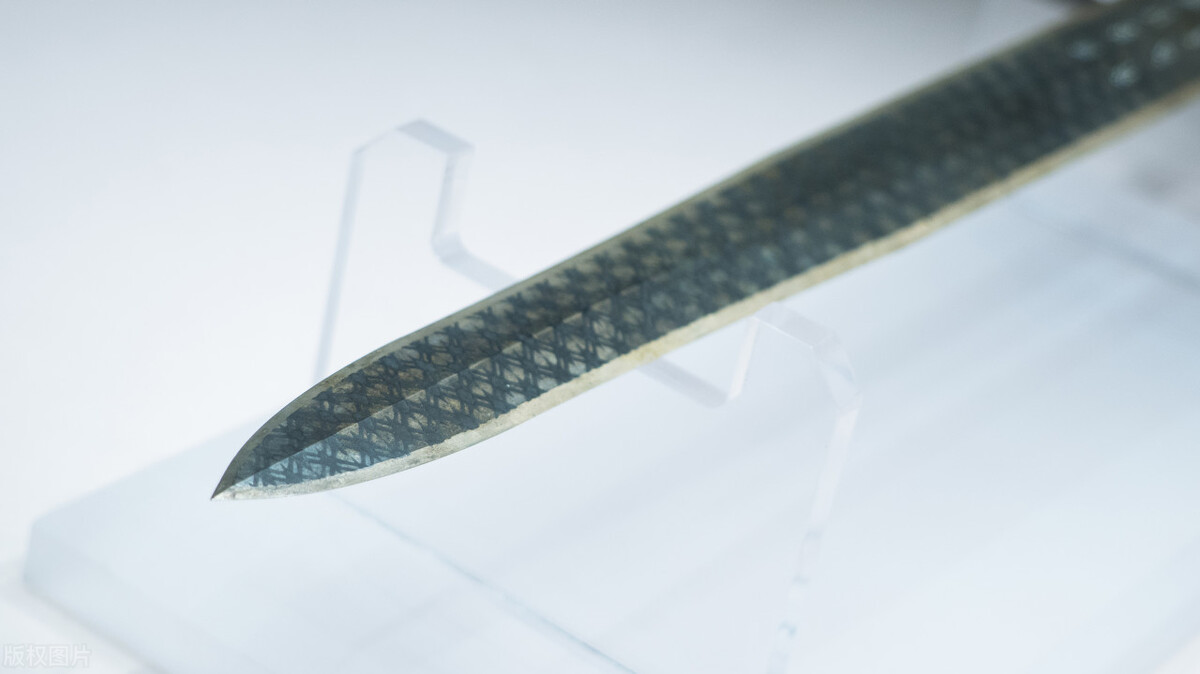 The past and present of a peerless sword tell the story of the ...