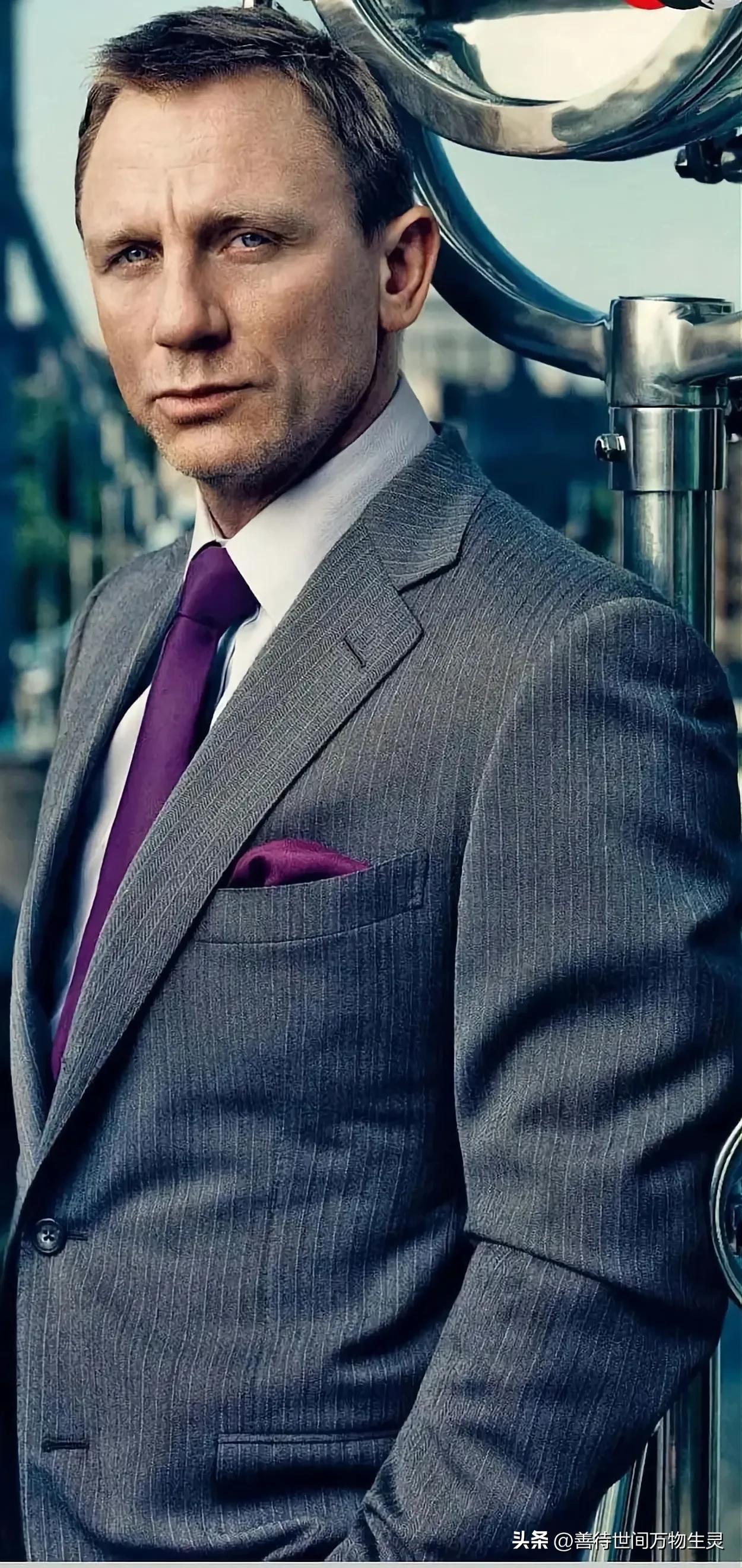 Tough guy Daniel Craig photo shoot - iNEWS