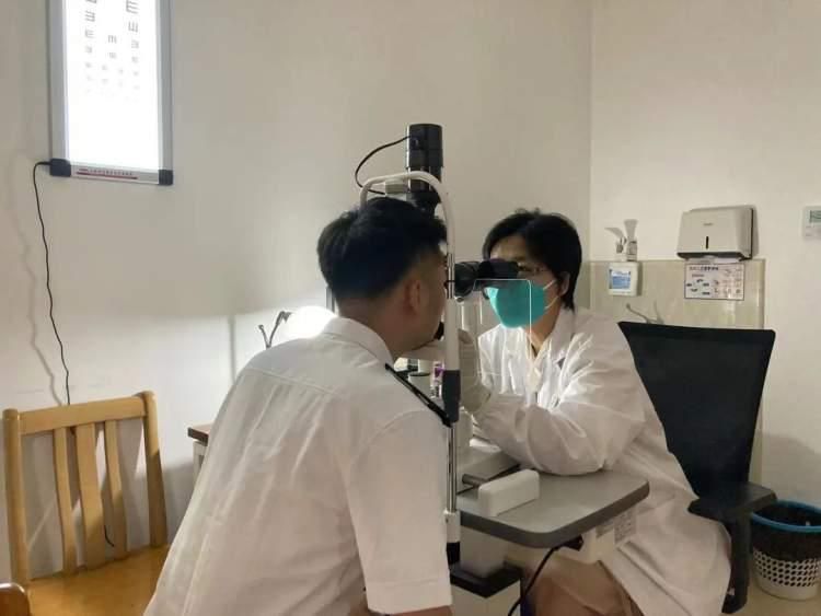 Create an electronic health record! TAs conduct annual health check-up ...