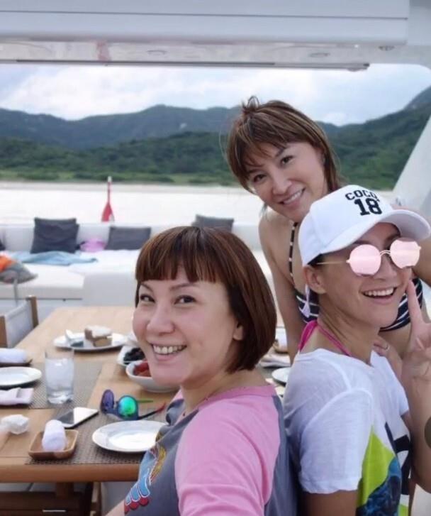 Inside story of Coco Lee's suicide: his condition worsened, his family ...