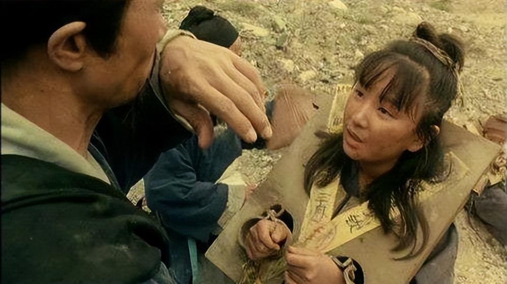 The "Dancing Goddess" between Brother Zeng Yu and Teacher Chen, the ...