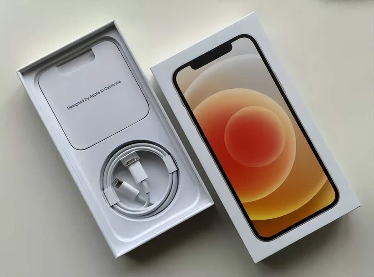 Cook: Apple does not use earth resources to produce mobile phones ...