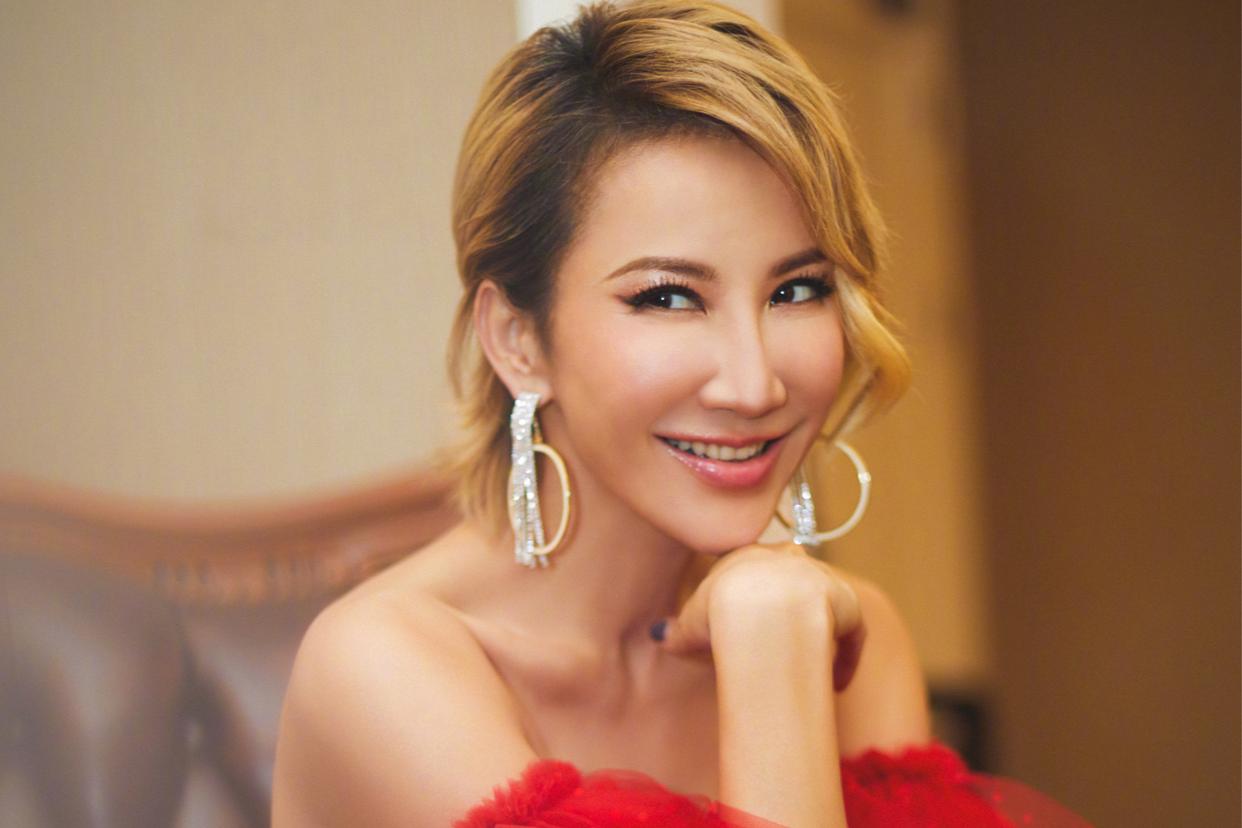 13 celebrities supported Coco Lee, Han Hong was sensible, Yang Pei'an ...